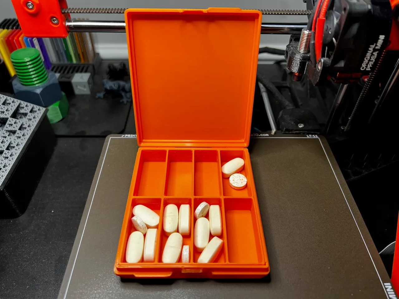 Soviet Medkit AI-2 "Aptechka" Pillbox Mod - Grid Storage | More Space ...